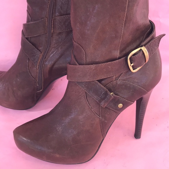 Vintage | Shoes | Vintage Brown Distressed Leather Boots | Poshmark
